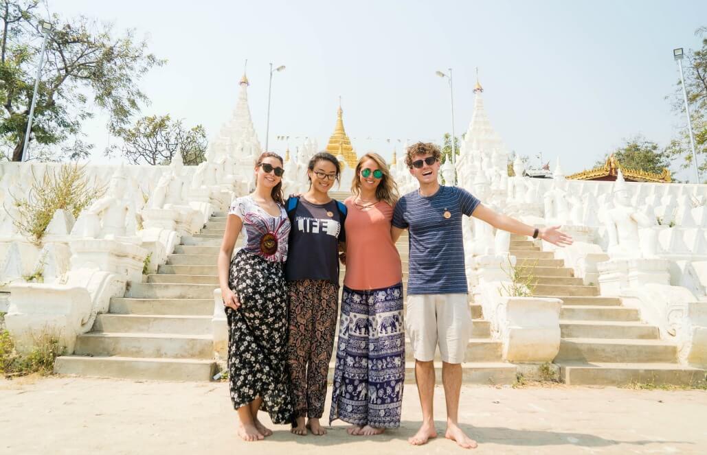 מיאנמר - הוראה במנזרים - GoEco